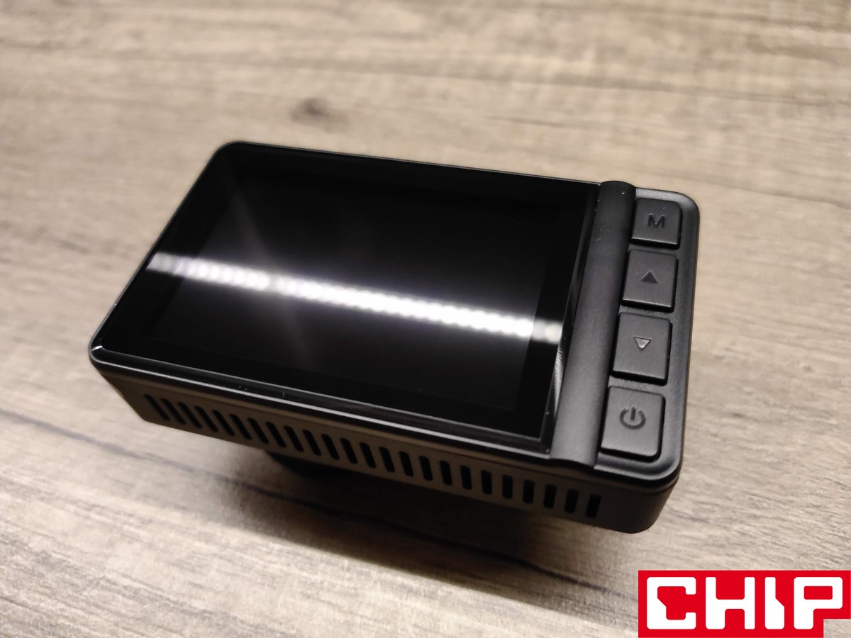 Test Navitel R450 NV. Najważniejsza cecha? Superkondensator w niskiej cenie