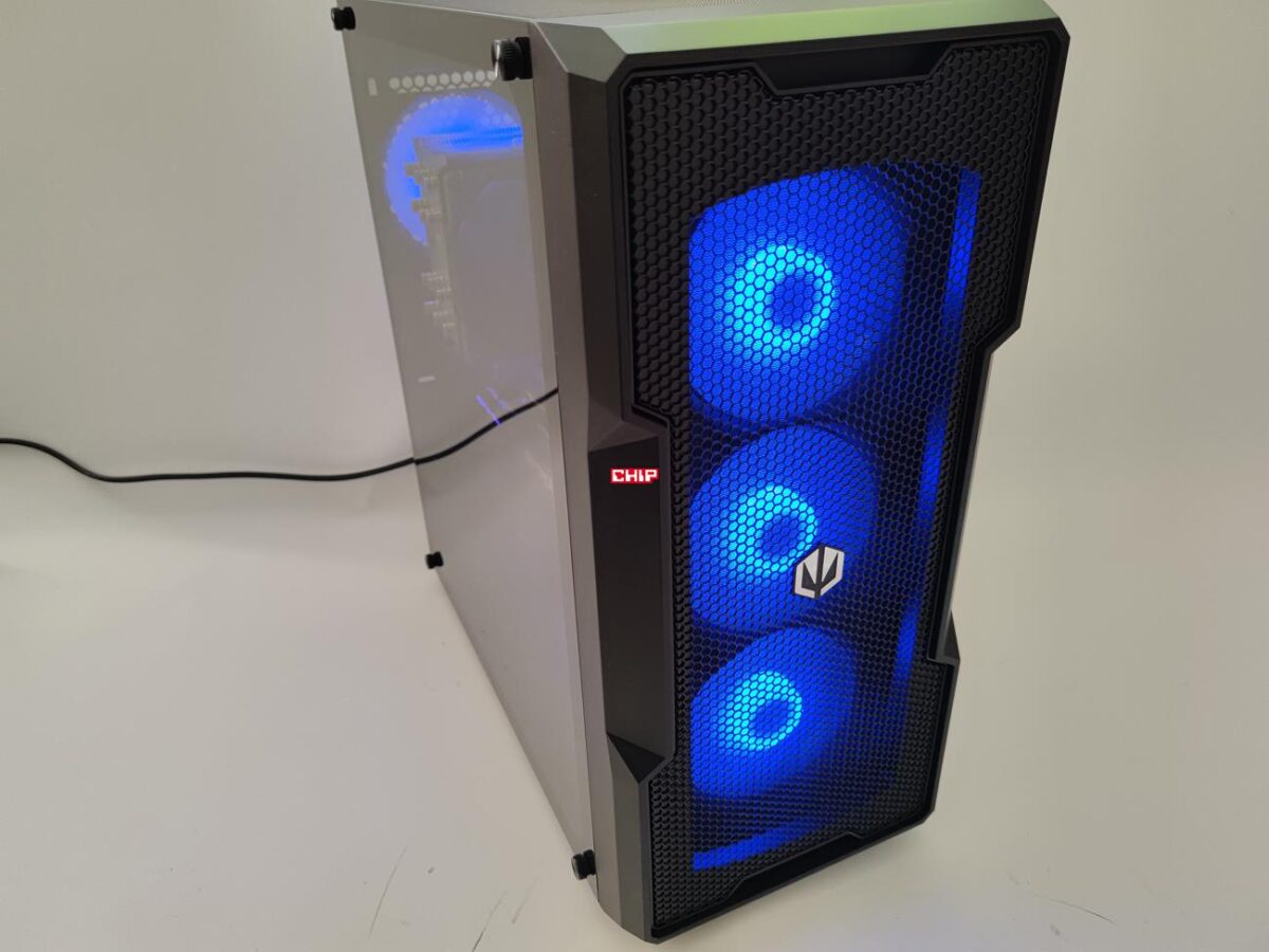 Test obudowy Endorfy Regnum 400 ARGB