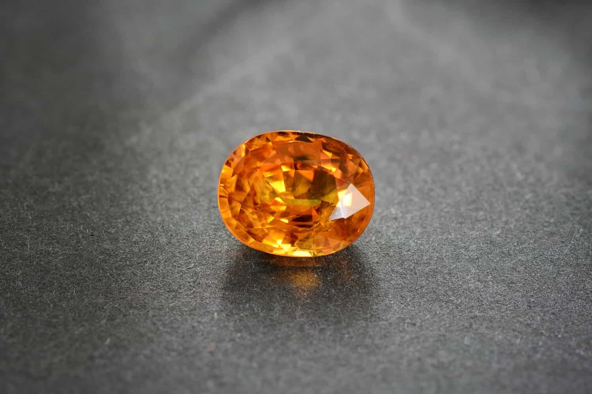 Na Ziemi nie ma drugiego tak rzadkiego minerału. Naukowcy znaleźli jak ...