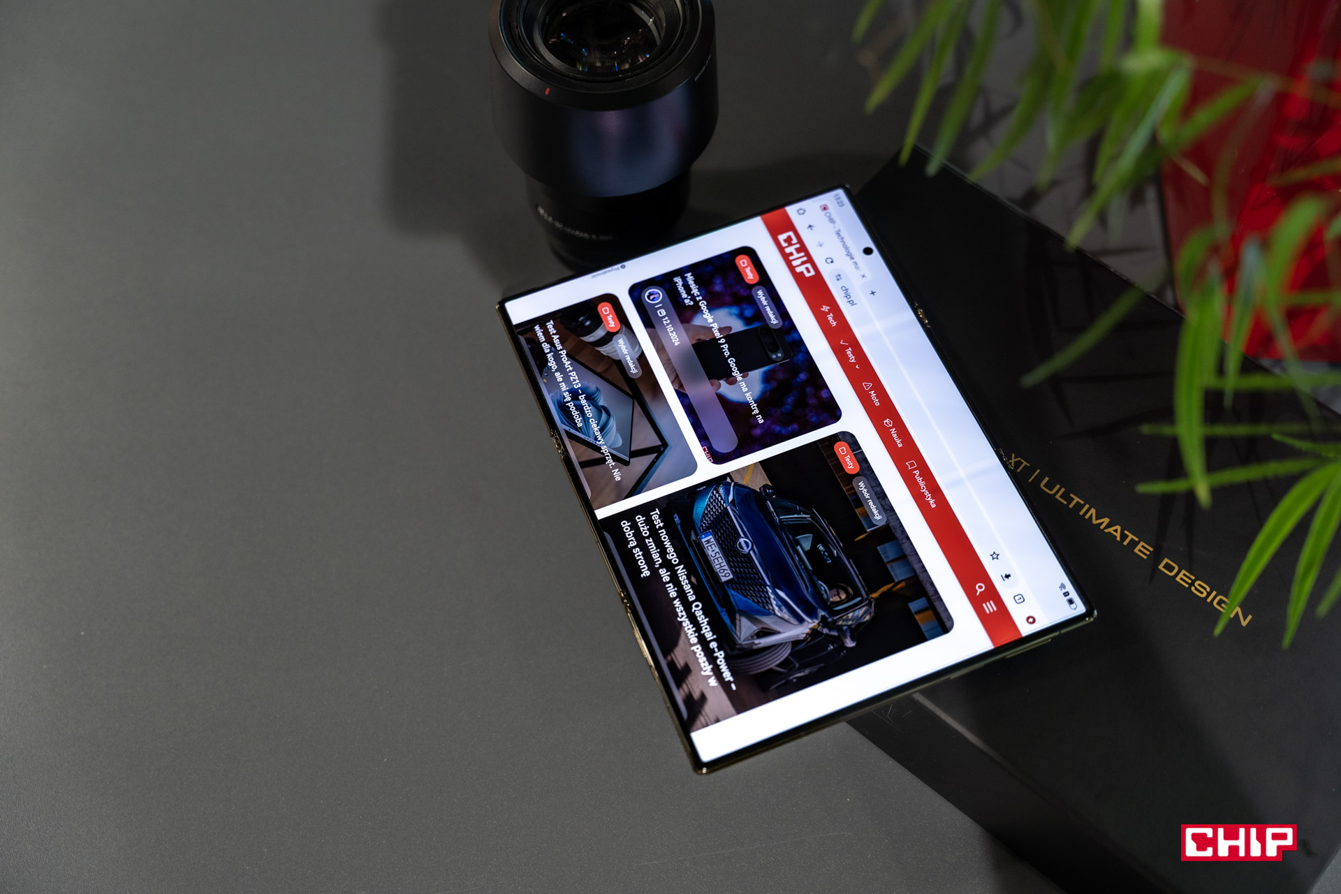 Jak delikatny jest Huawei Mate XT Ultimate Design? Dokładnie tak jak ...