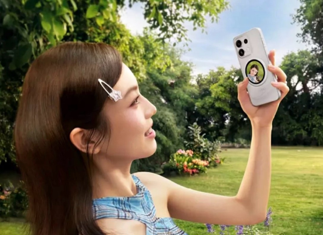 Dodatkowy ekran w smartfonie? Nie musisz kupować flagowca Xiaomi ...